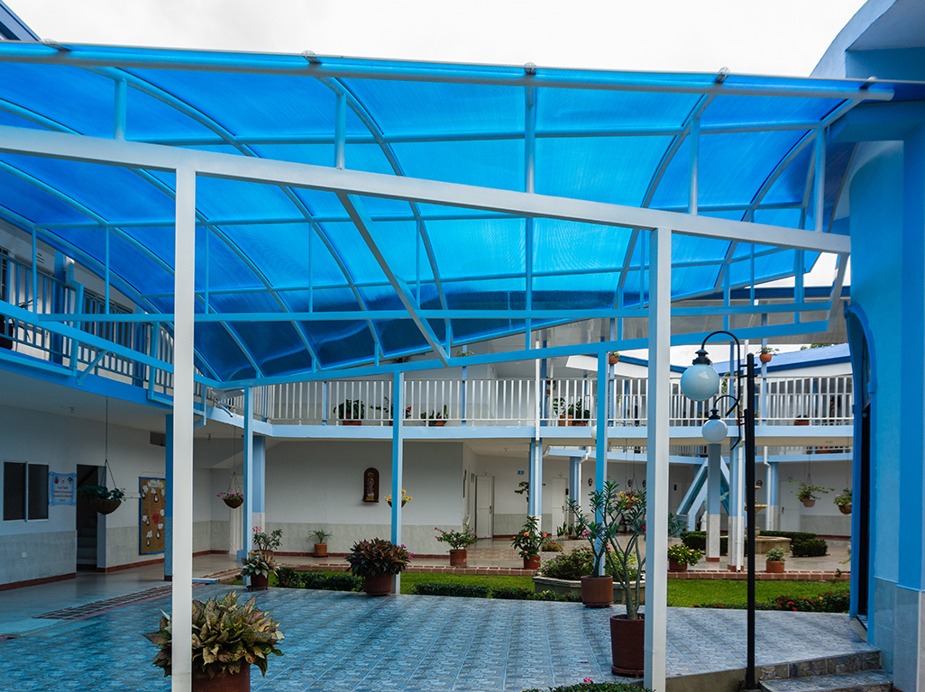 Teja/Techo Policarbonato Ajover Arquitectónica